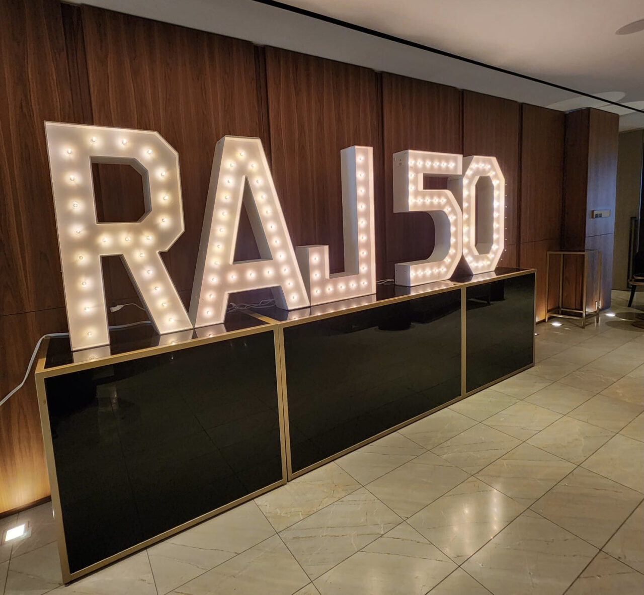 Rent Marquee Letters Cambridge - Affordable Marquee Letters